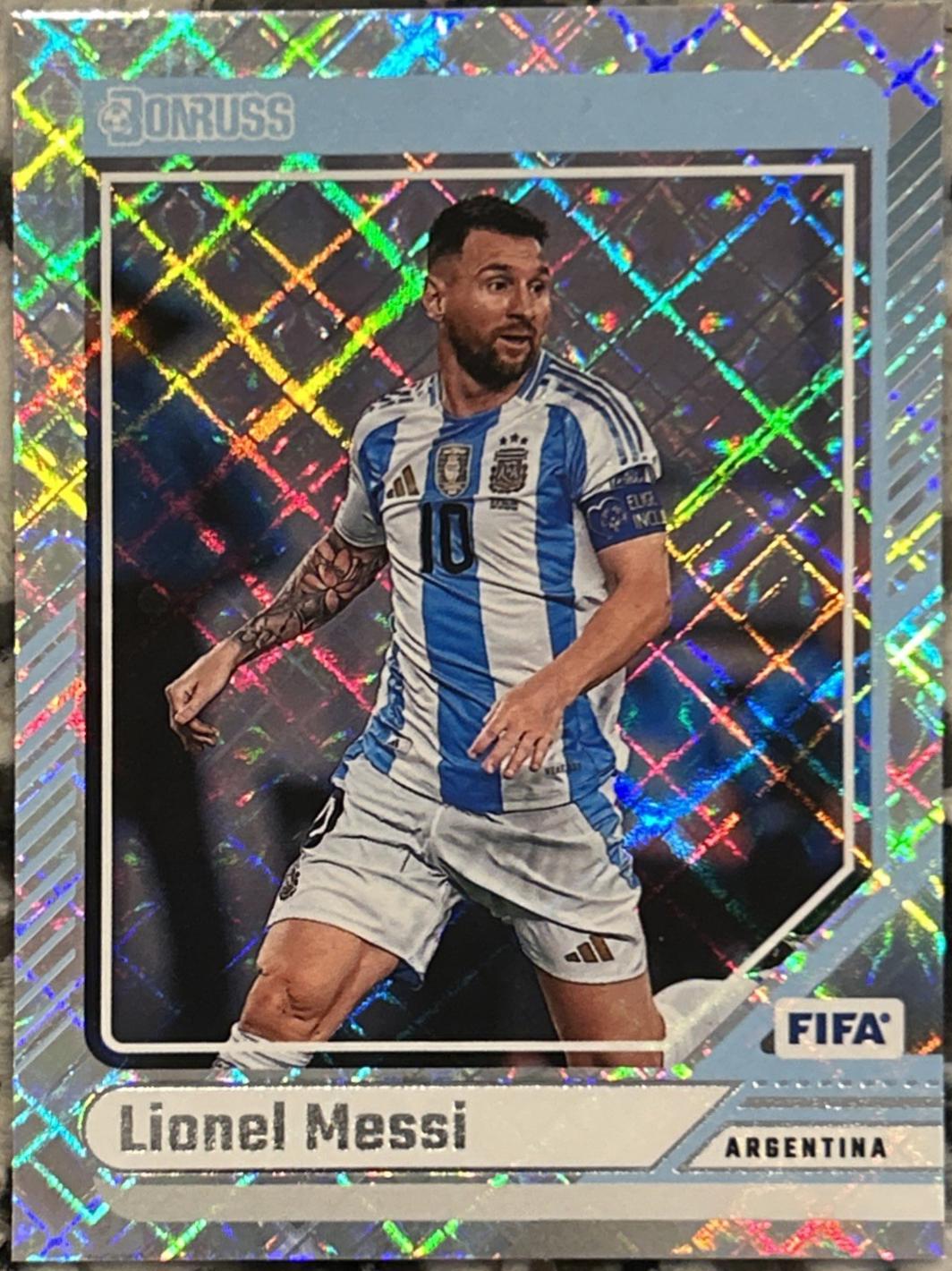 Lionel Messi [Diamond] #80 Prices | 2024 Panini Donruss | Soccer Cards