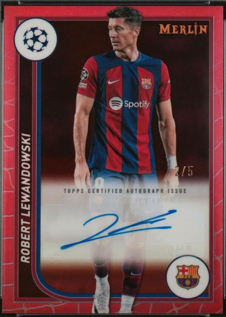 Robert Lewandowski [Red Refractor] #AU-RL Prices | 2023 Topps Merlin ...
