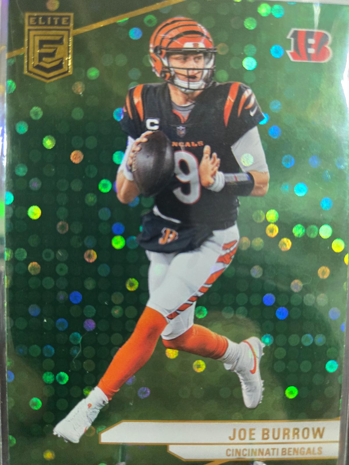Joe Burrow [Green Disco] #54 Prices | 2024 Panini Donruss Elite ...