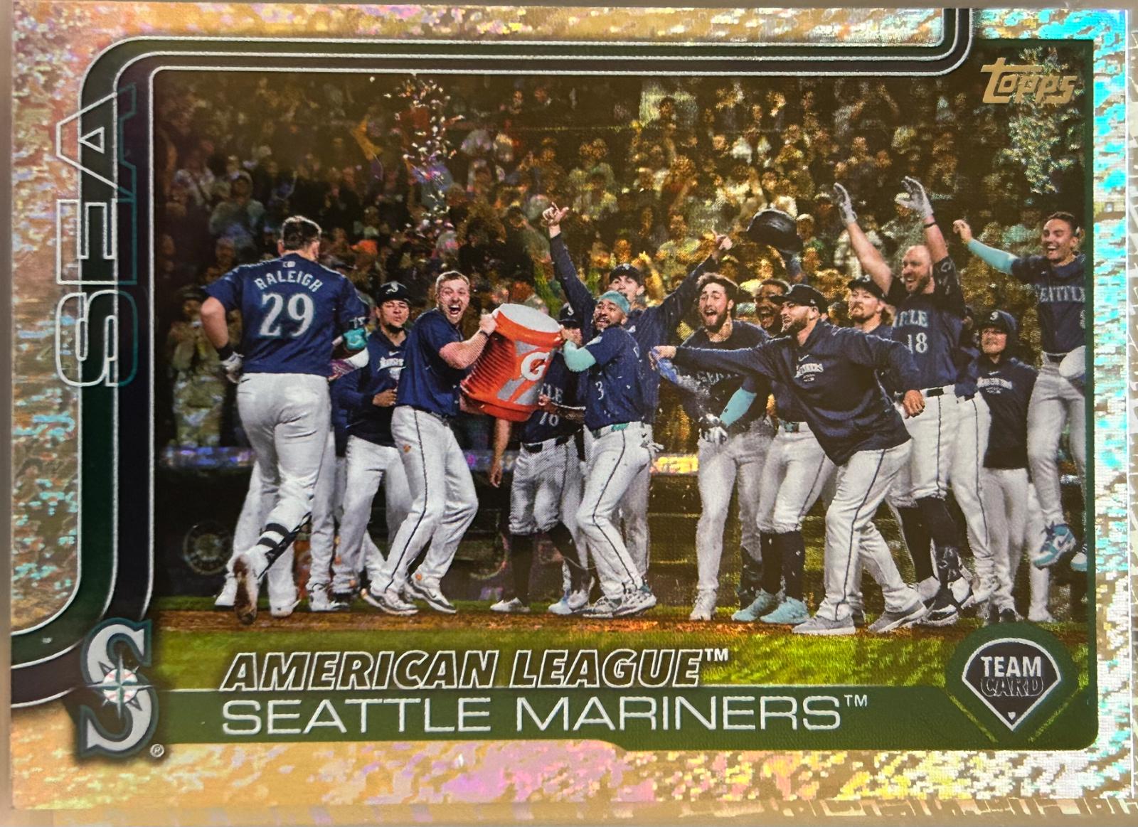 Seattle Mariners [Holo Foil] #96 Prices | 2025 Topps | Baseball Cards