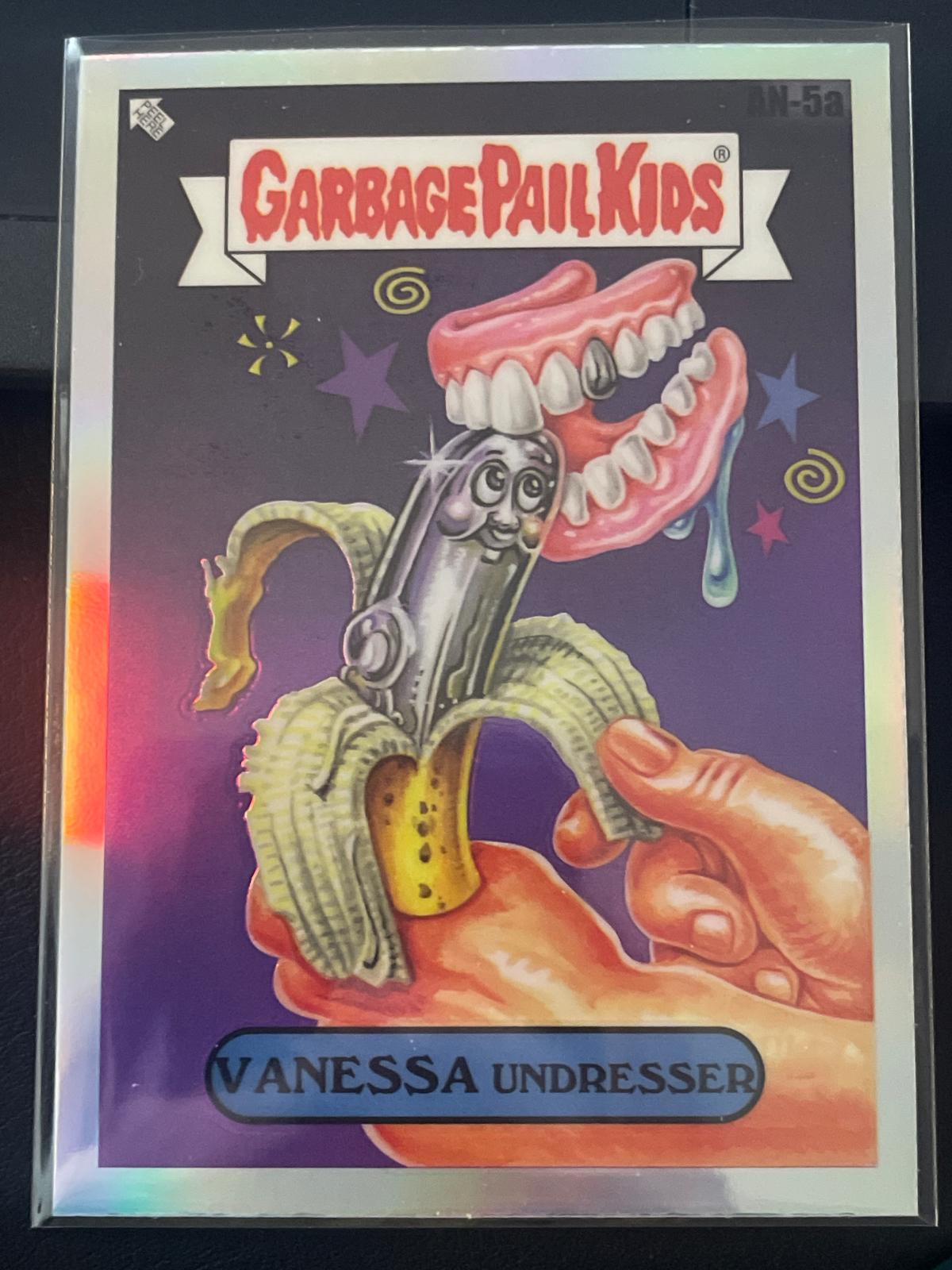 VANESSA Undresser [Refractor] #AN-5a Prices | 2024 Garbage Pail Kids ...