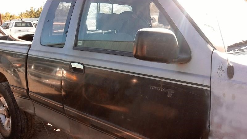 Toyota T100 Rear Bumper Assembly | Used Auto Parts