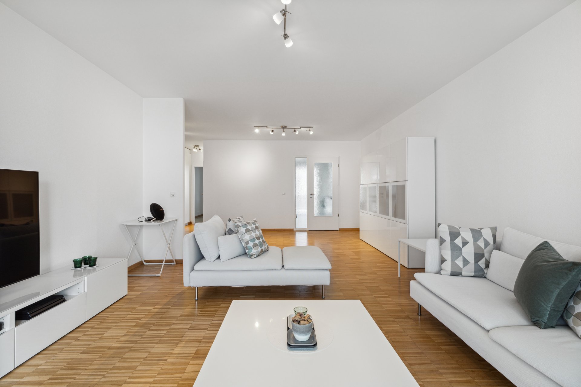 📈Carouge GE (1227): Prix m2 & Prix Immobilier août 2025 · CHF / m² ...