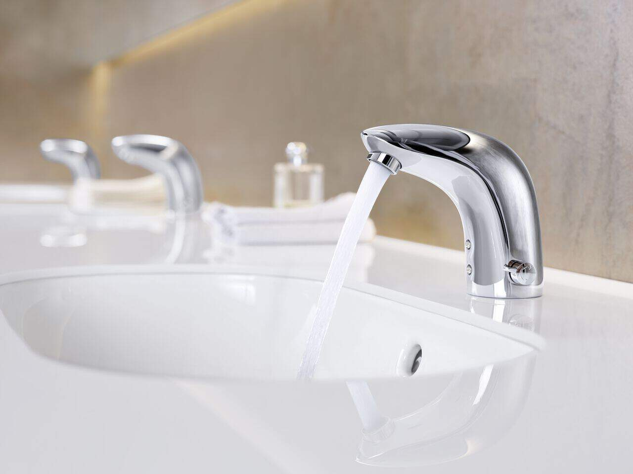 6120FZ | Tvättställsblandare, 9/12 V, Bluetooth | Oras Electra | Oras