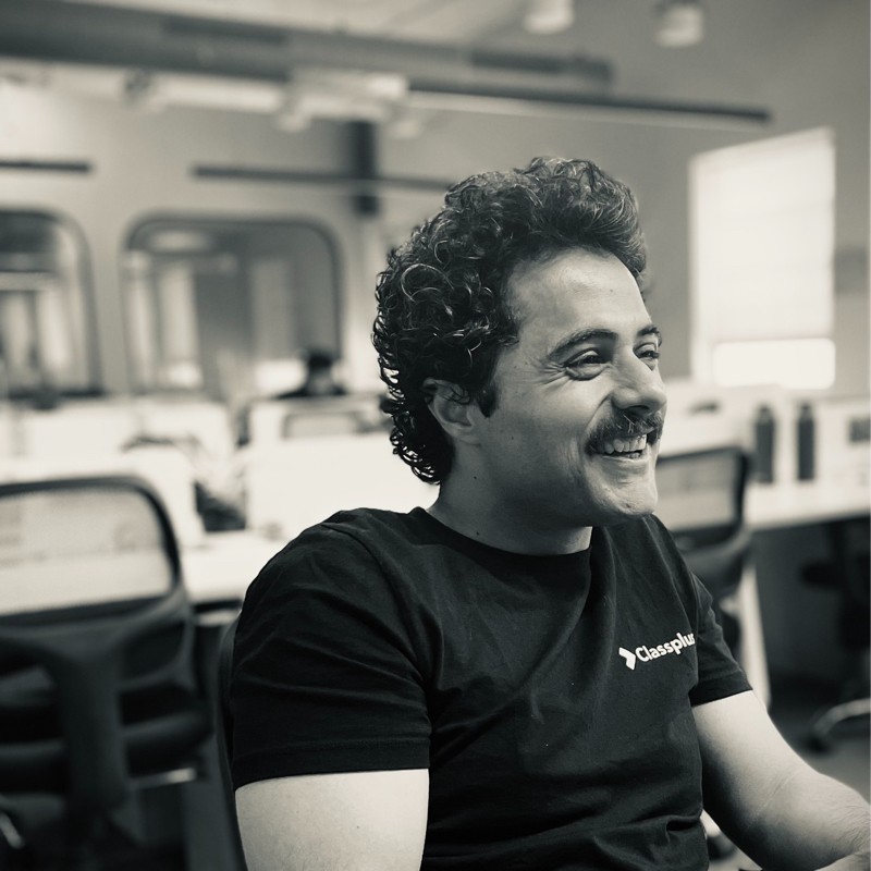 Book a slot with Chandan Mendiratta on MeetPro