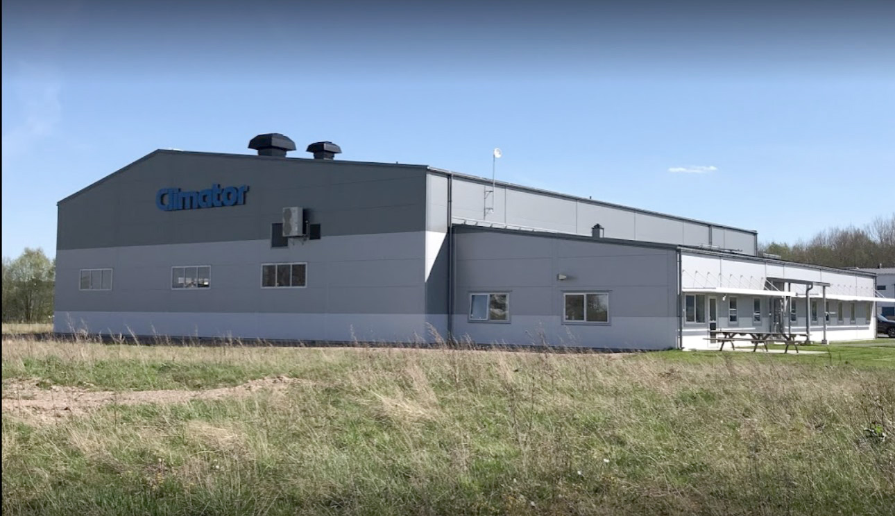 Flexibel robot skapar bättre arbetsmiljö på Climator | IUC Sverige