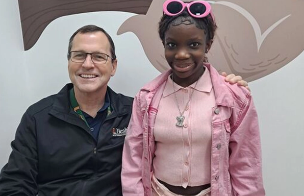 South Florida Teen Overcomes Scoliosis with Spinal Fusion Surgery at ...