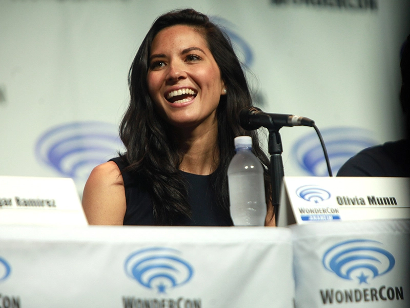 Olivia Munn Opens Up About Her Struggles with Trichotillomania. Here's ...