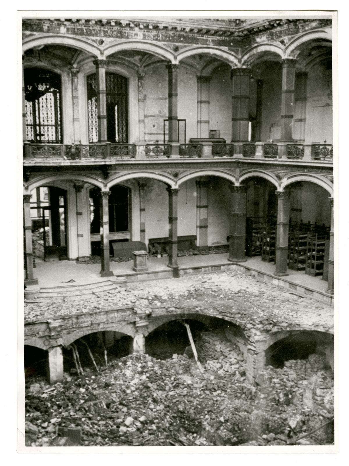 Breaking Ground: Women‘s Roles in German Archaeology Since the ...