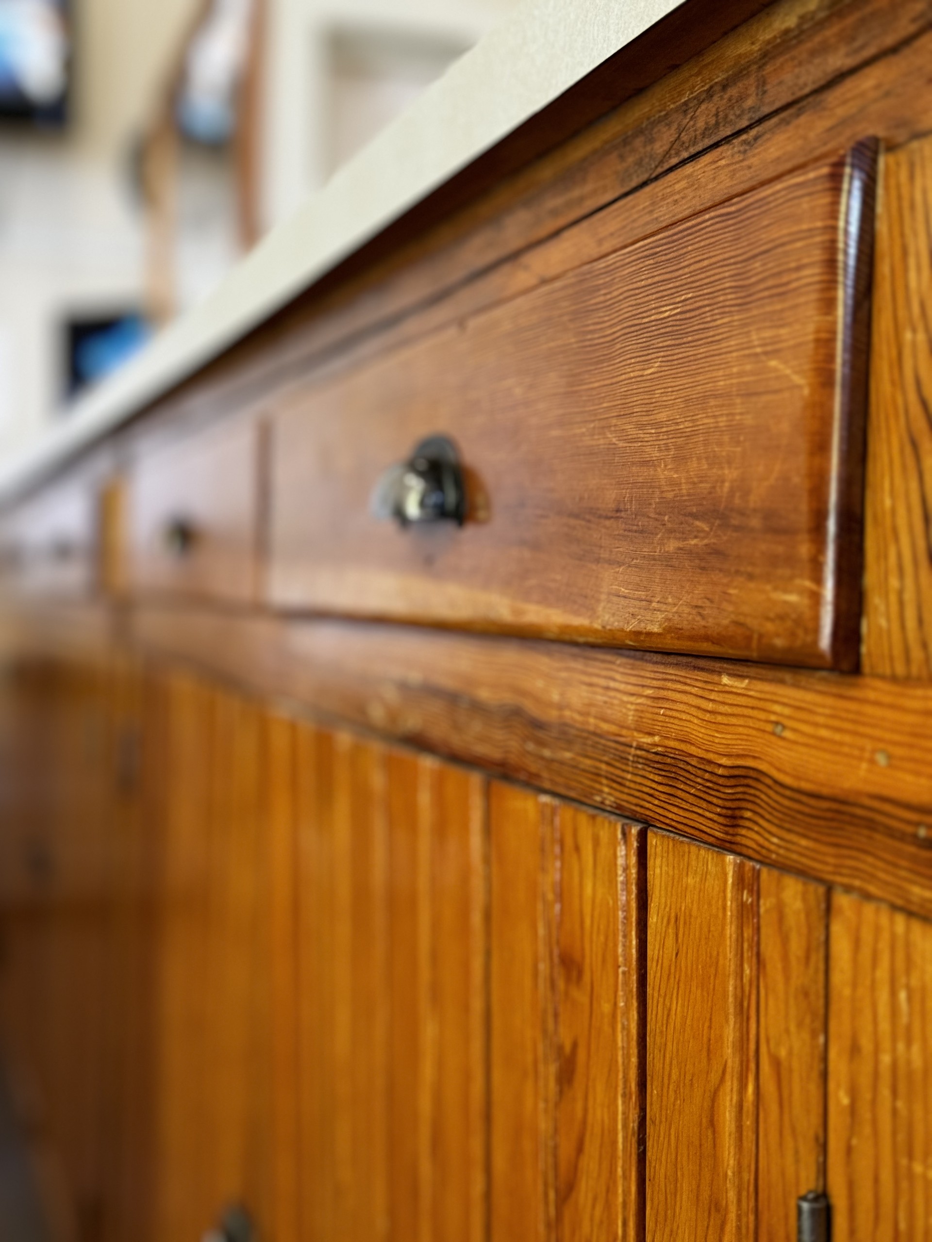 Call 211 for Essential Community Services | City of Montague