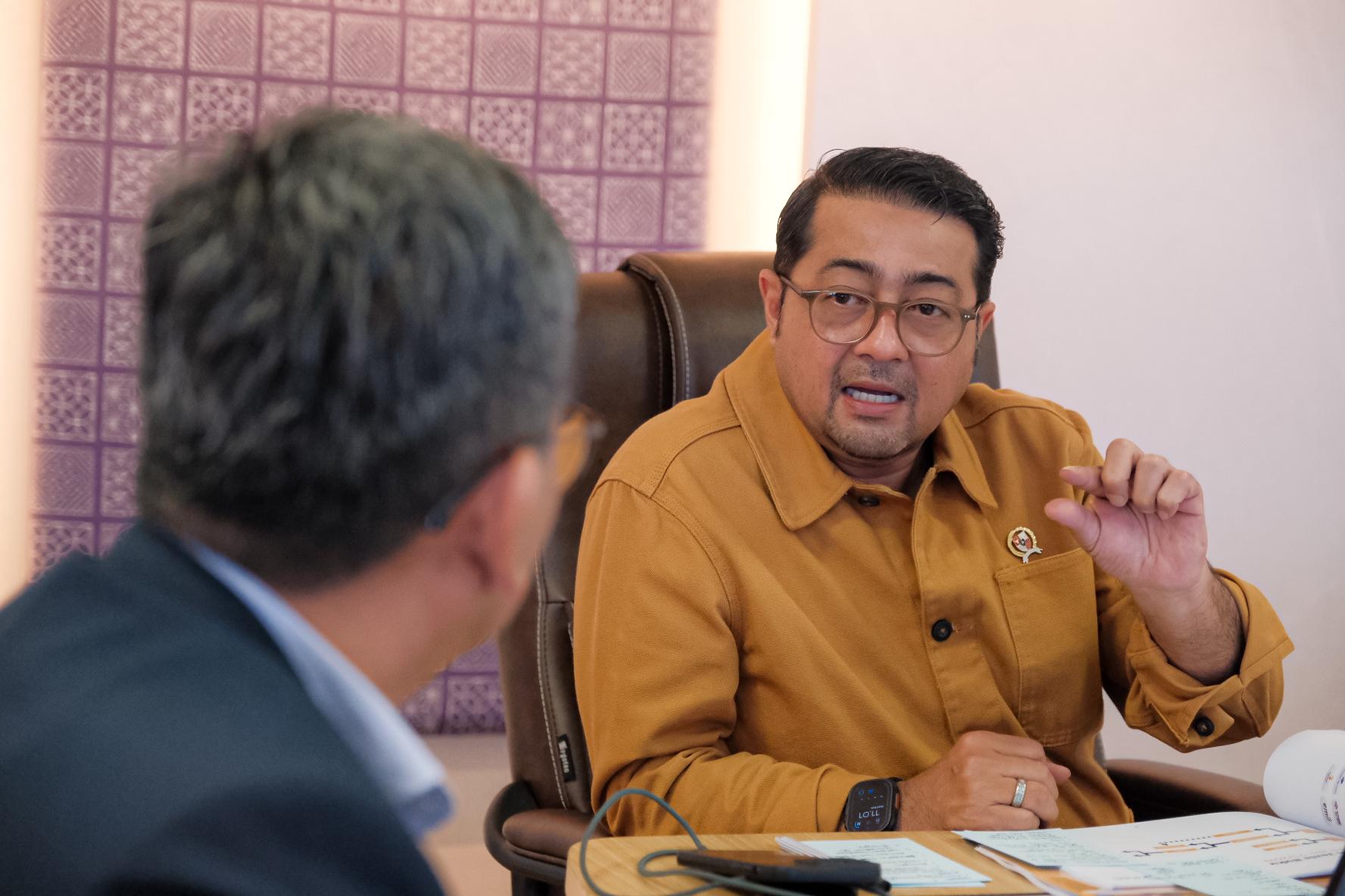 Menekraf Siap Berkolaborasi dengan IKAPI untuk Mendorong Industri ...