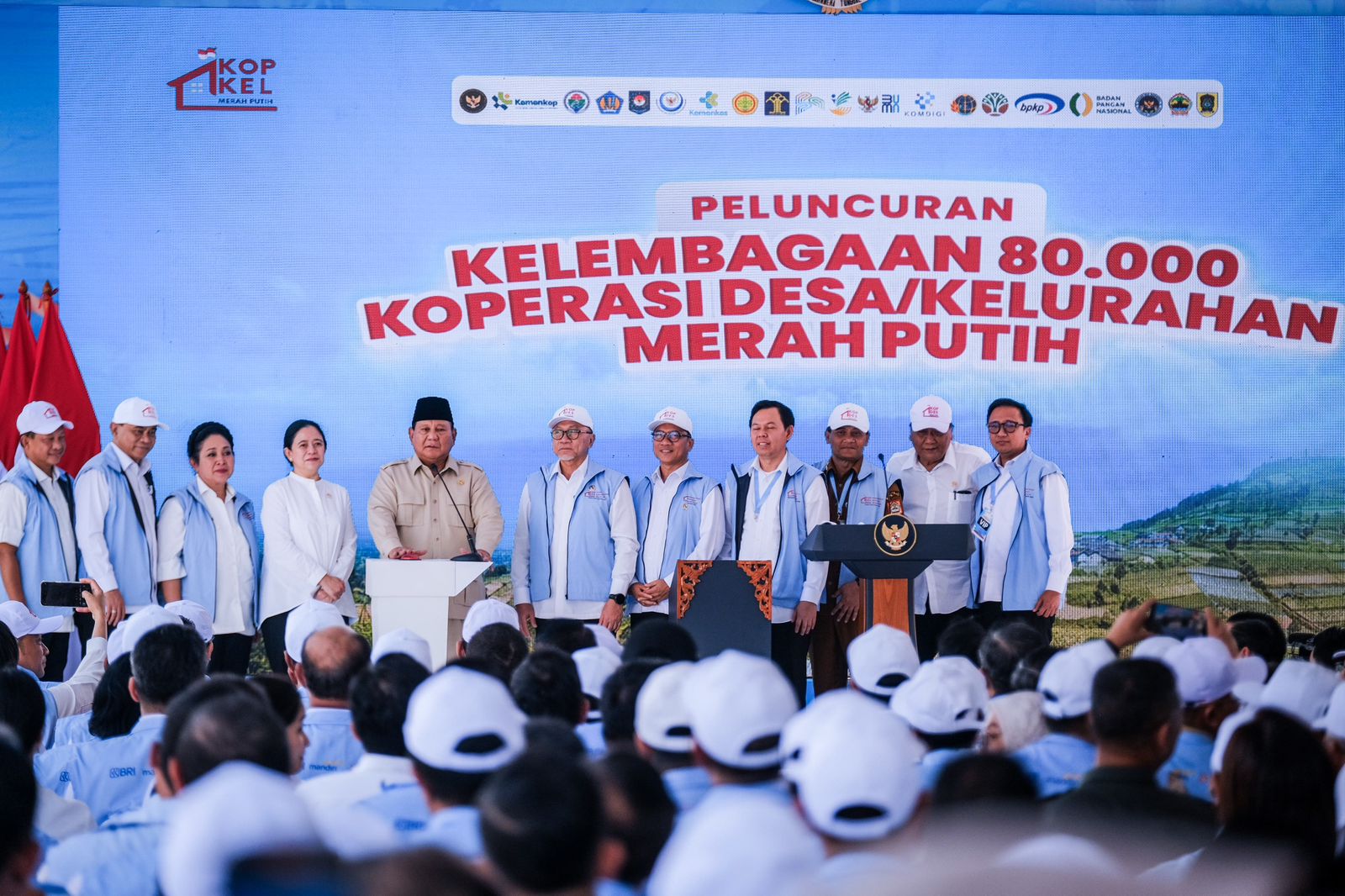 Menteri Ekraf Hadiri Peresmian 80 Ribu Koperasi Desa/Kelurahan Merah Putih oleh Presiden Prabowo ...