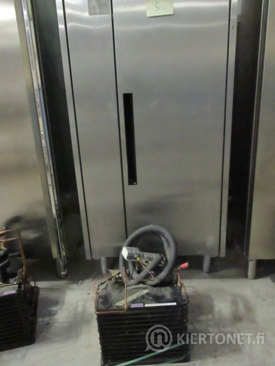 RST-pakastekaappi nro 5 – Kiertonet.fi