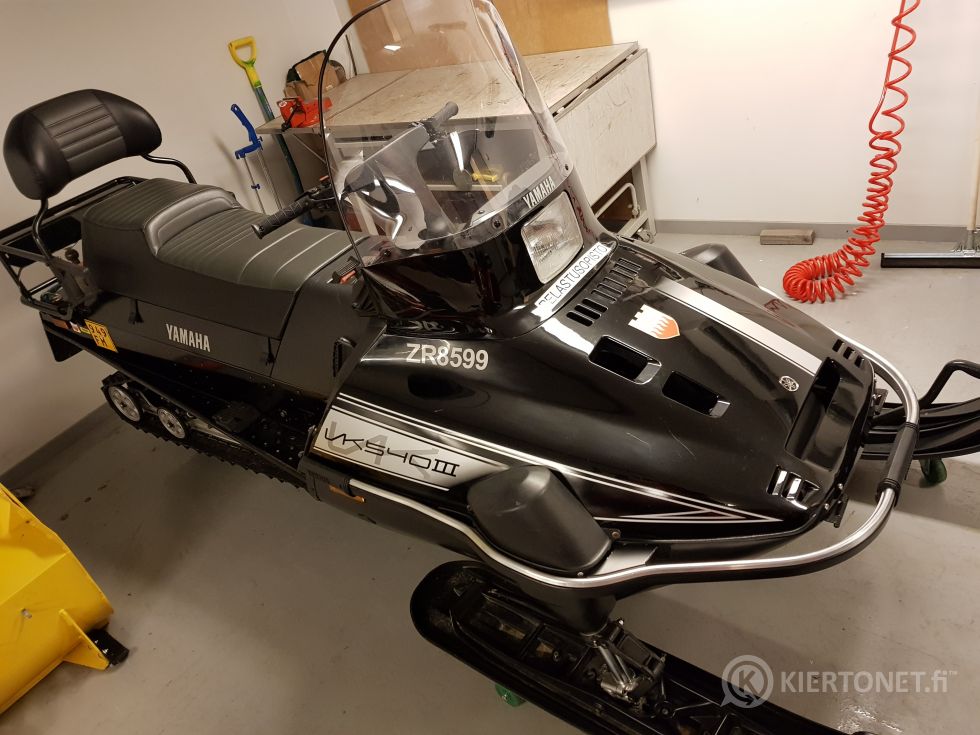 Moottorikelkka Yamaha VK540 III. – Kiertonet.fi