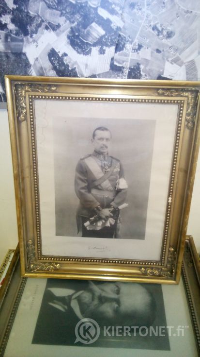 Presidentin kuva – Kiertonet.fi