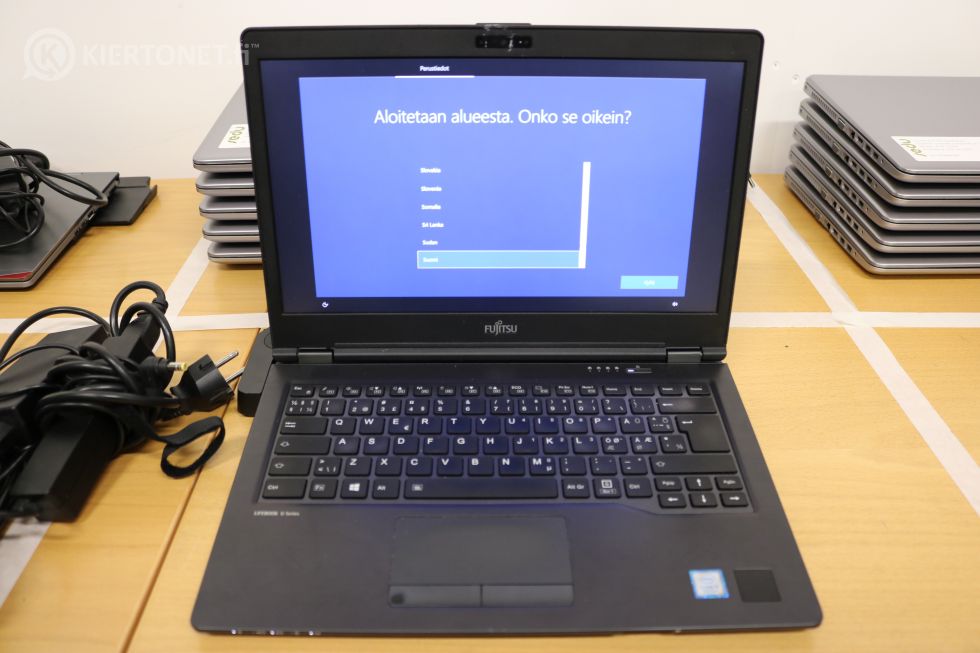 Fujitsu Lifebook U747 kannettava tietokone (nro 32.) – Kiertonet.fi