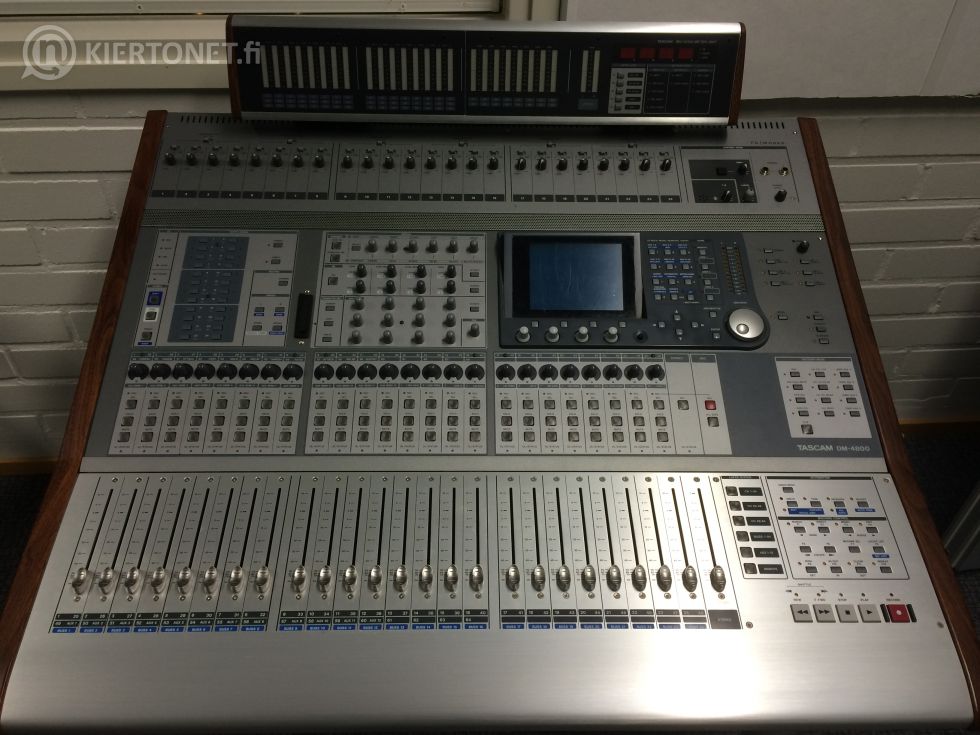 Digitaalimikseri Tascam DM-4800 – Kiertonet.fi