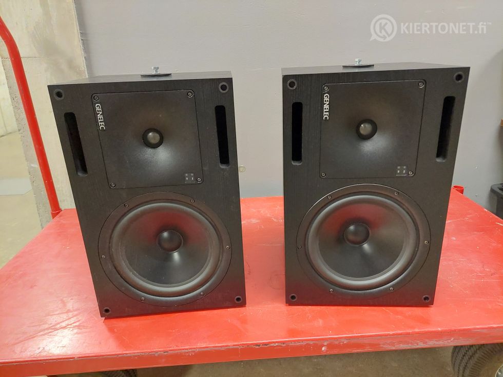Aktiivikaiutinpari Genelec 1032A (pari nro 3) – Kiertonet.fi