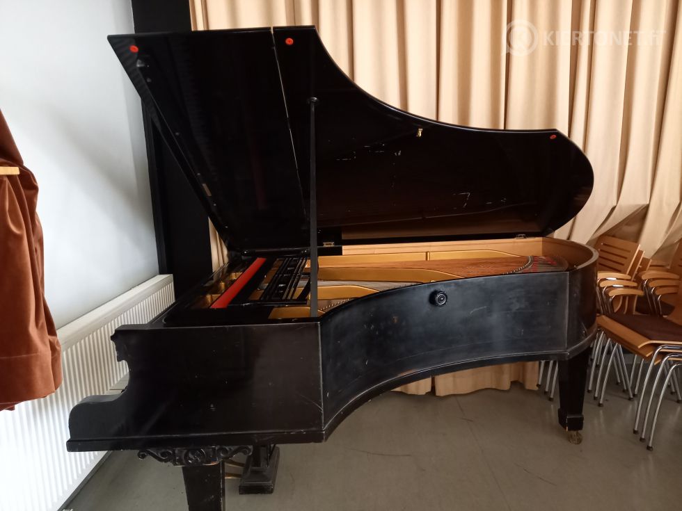 Flyygeli C.Bechstein – Kiertonet.fi