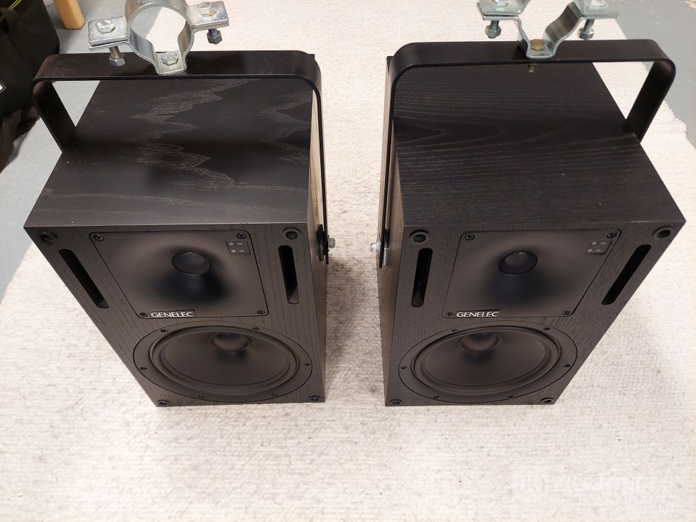 Aktiivikaiutinpari Genelec 1031A (pari nro 3) – Kiertonet.fi