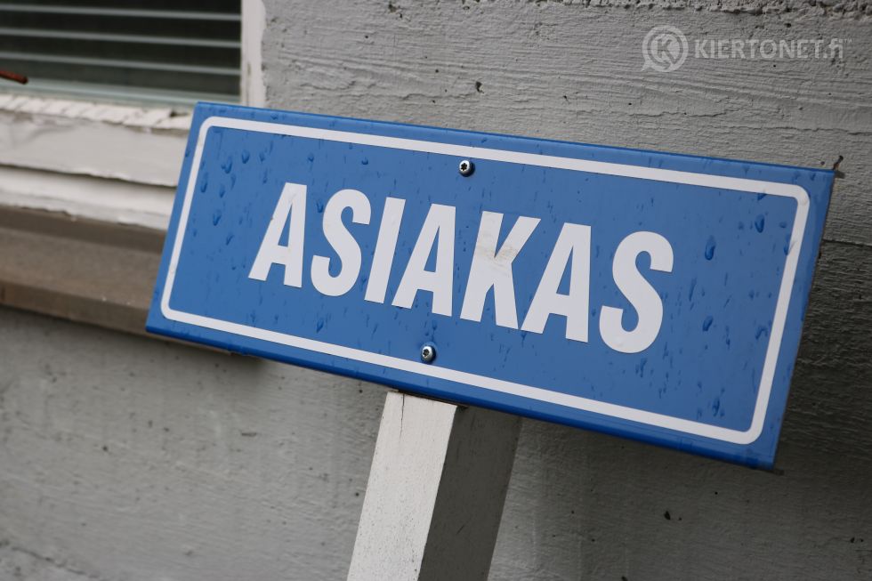 Asiakasparkki-kyltti – Kiertonet.fi