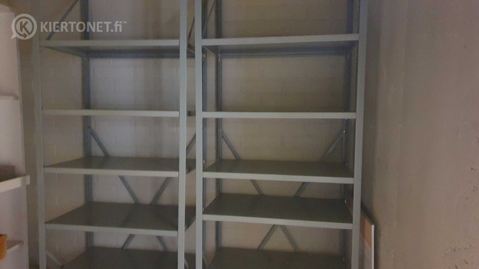 Kasten varastohyllyt, A-talo varasto 138, Hyytiälä. Tila K30200 ...