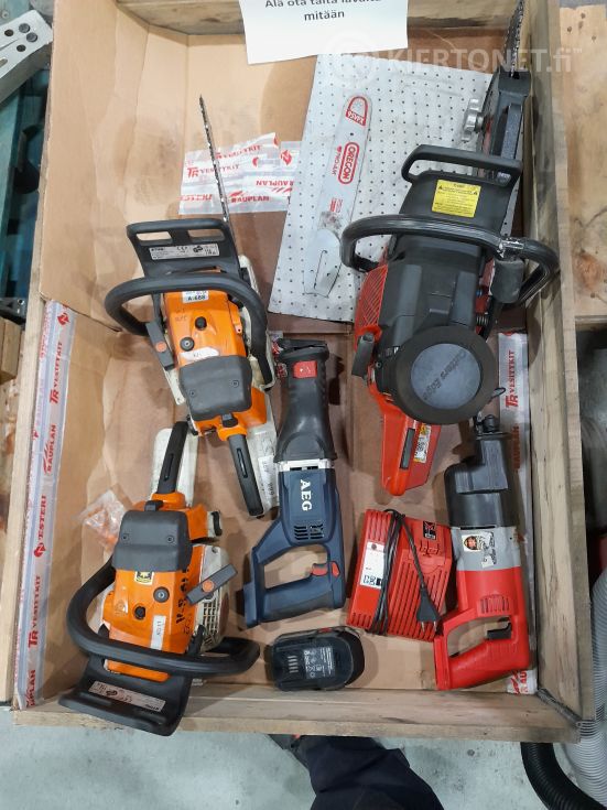 Sekalavat työkaluja ja valaisimia – Kiertonet.fi