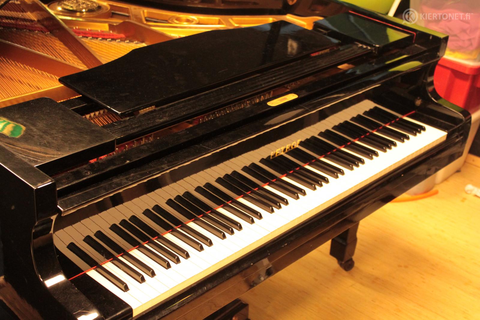 Flyygeli, Petrov (VP-7) – Kiertonet.fi