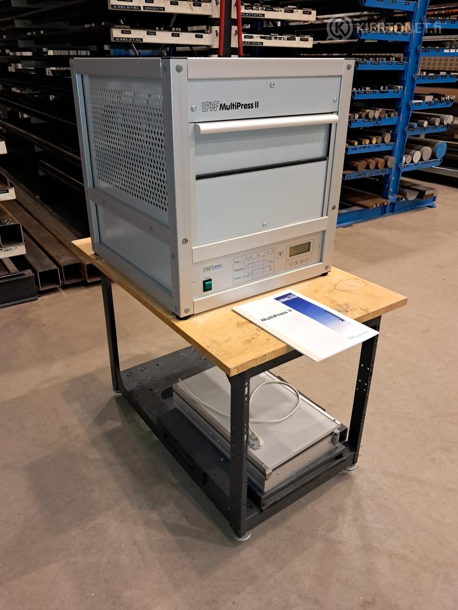Monikerros piirilevypuristin LPKF MultiPress 2 ja UV-laite – Kiertonet.fi