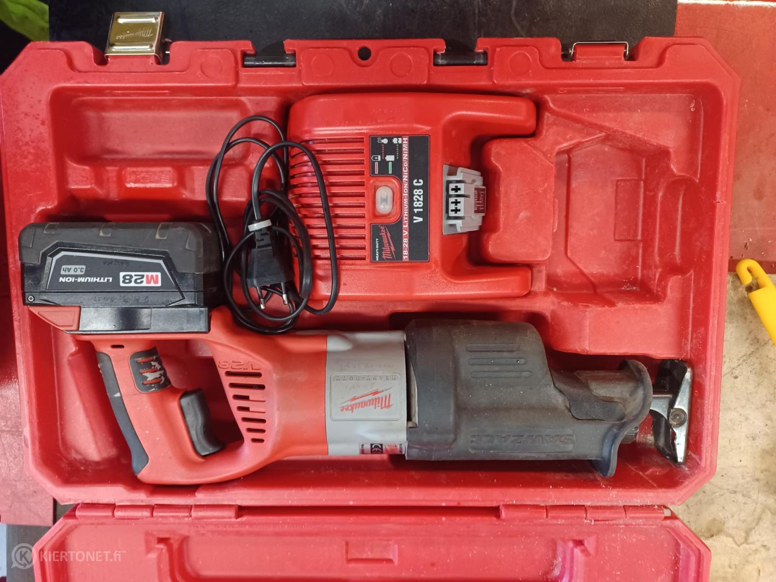 Akkukäyttöinen puukkosaha – Kiertonet.fi