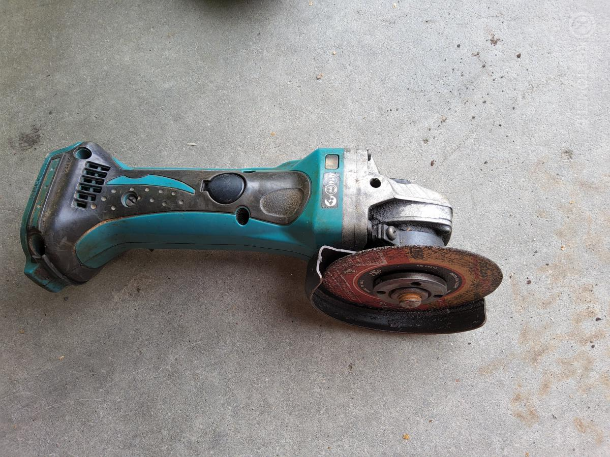 Kulmahiomakone makita BGA452 – Kiertonet.fi