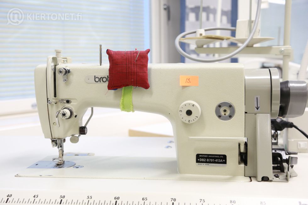 1-neulainen BROTHER DB2- B791-413A lukkotikkikone – Kiertonet.fi