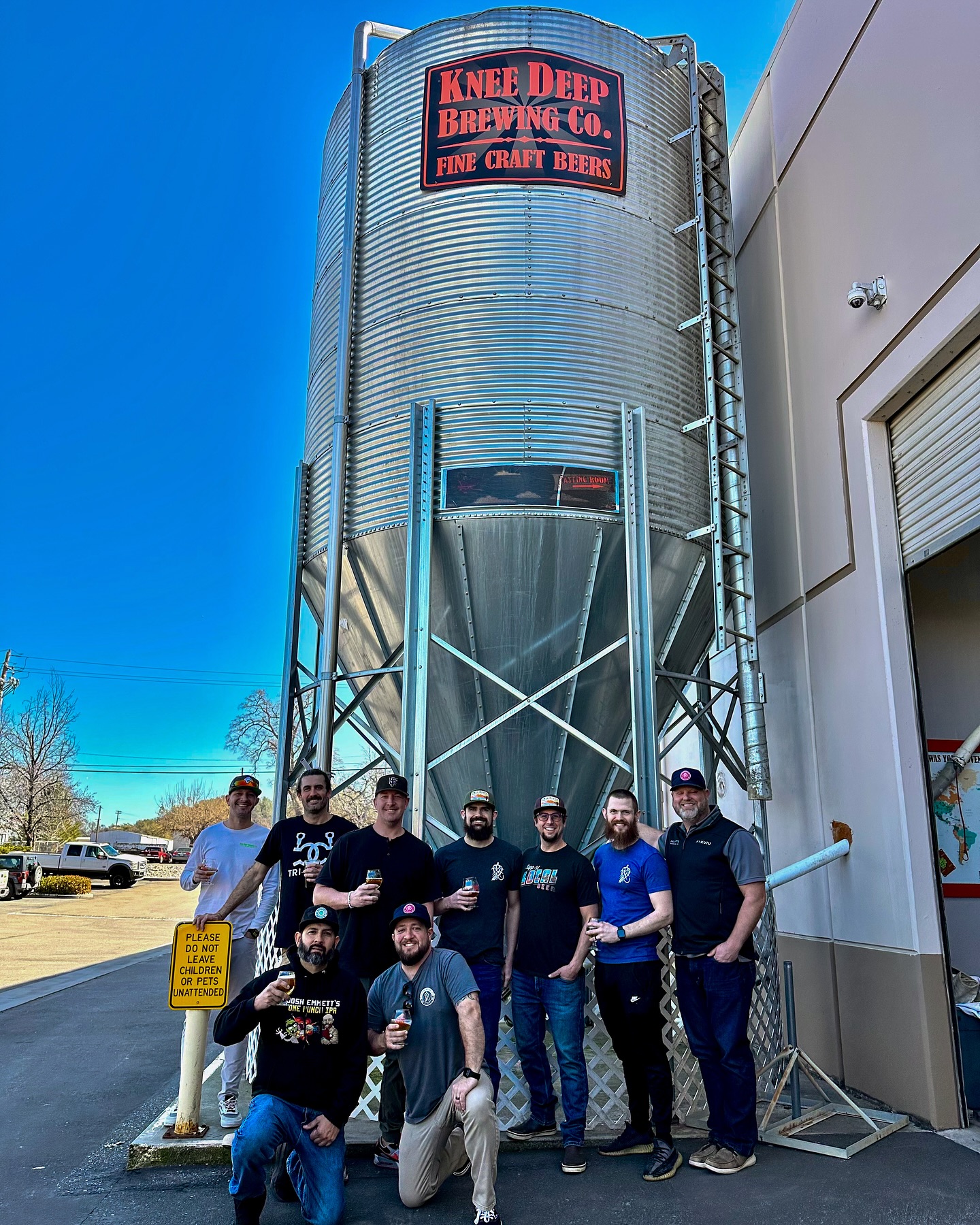 Knee Deep Brewing Co. | Craft Beer in Auburn, CA