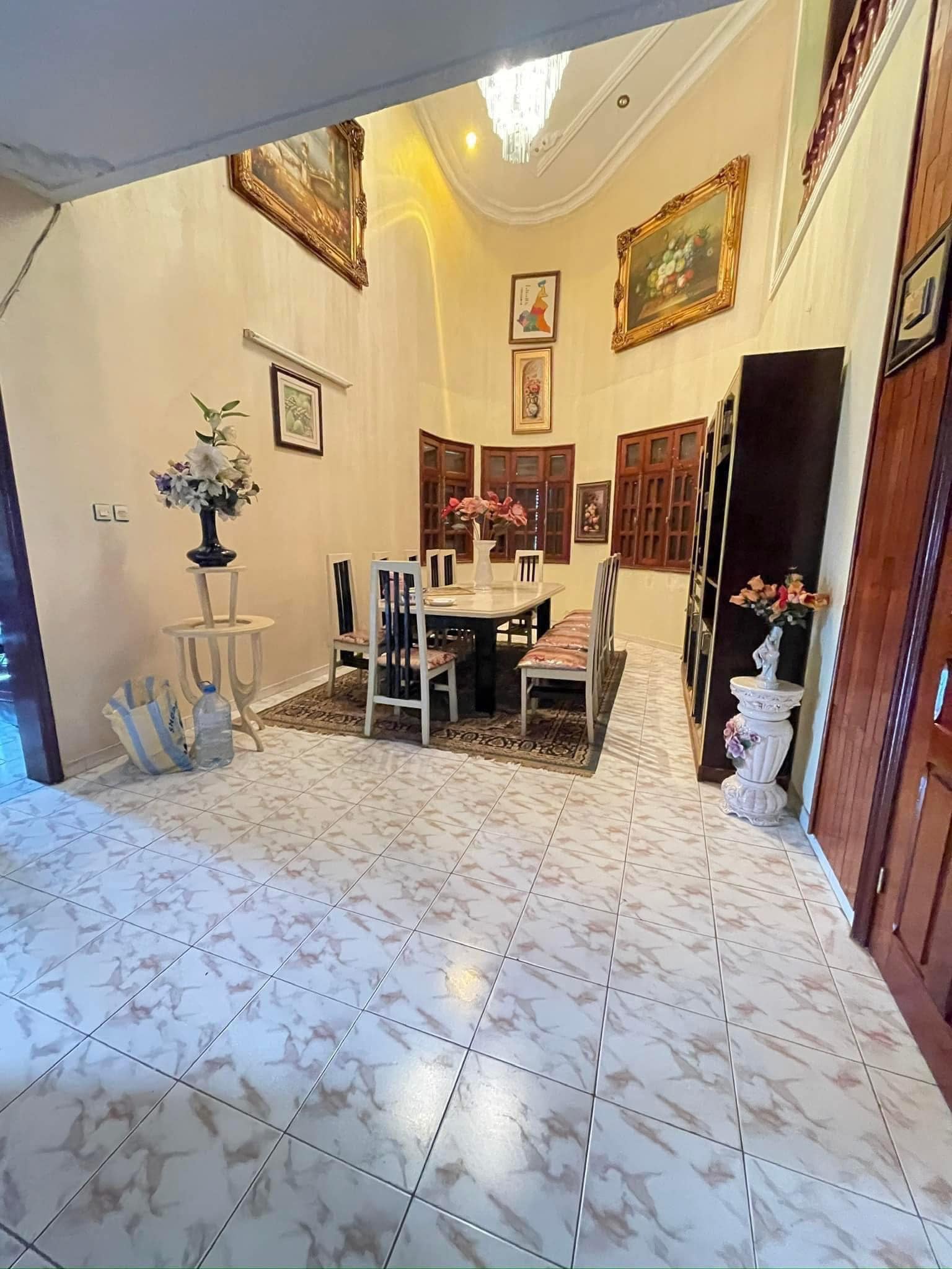 House (Triplex) to rent at Yaoundé, Ngousso - 7 bedrooms - 500 000 FCFA