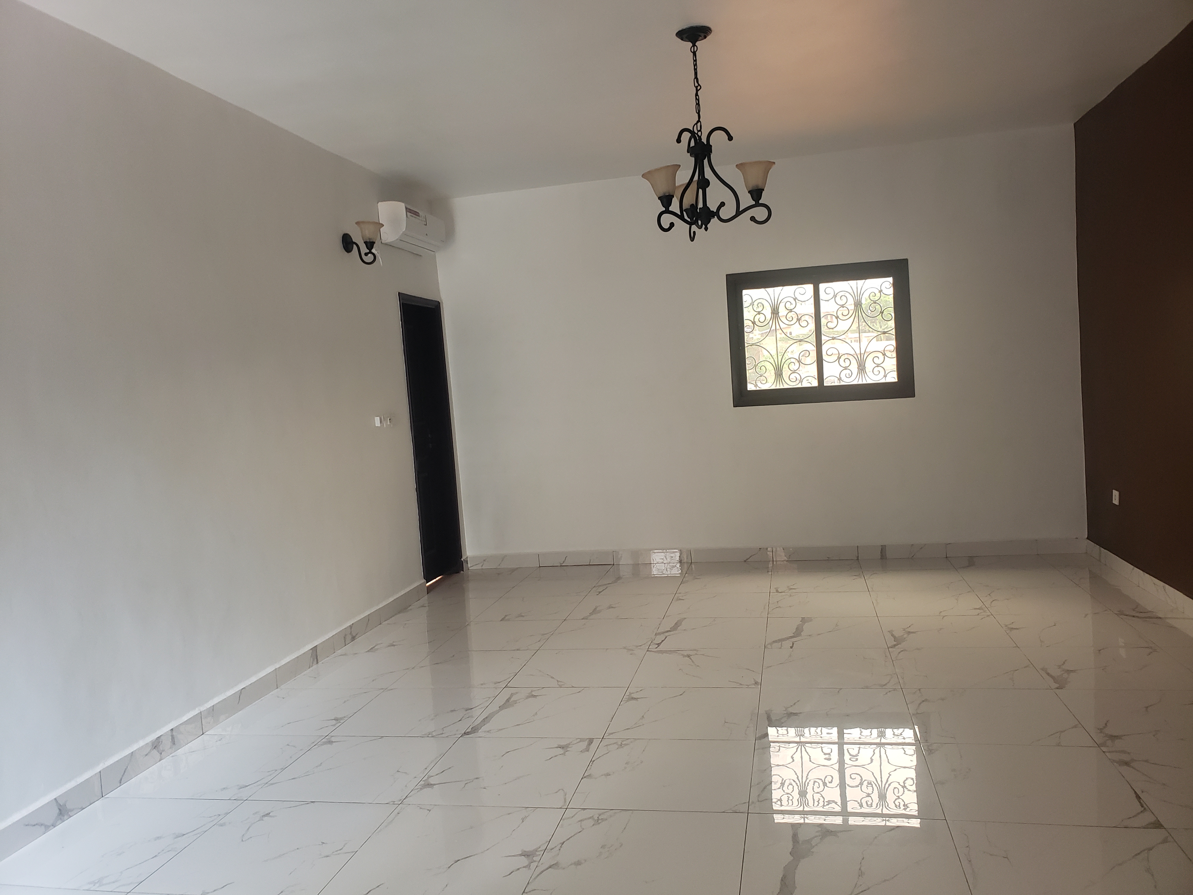 Appartement à louer à Yaoundé, Ngousso - 2 chambres - 200 000 FCFA