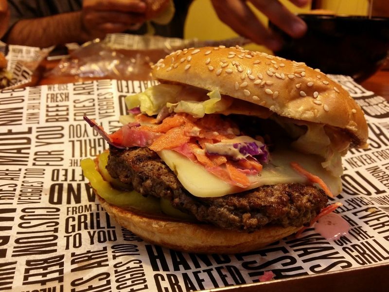 Big Smoke Burger - Al Ghadeer restaurant in Riyadh | KSARestaurant ...