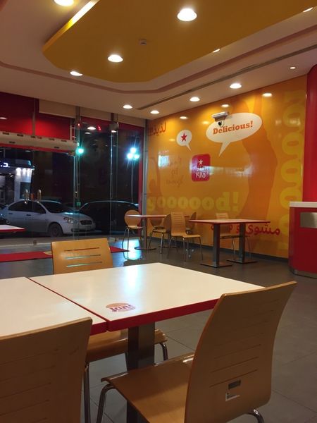 Jan Burger - Al Ghadeer restaurant in Riyadh | KSARestaurant - discover ...