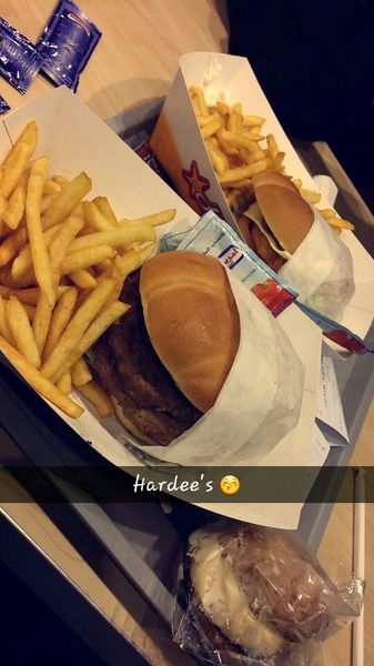 Hardee's - Takhassusi Street restaurant in Riyadh | KSARestaurant ...