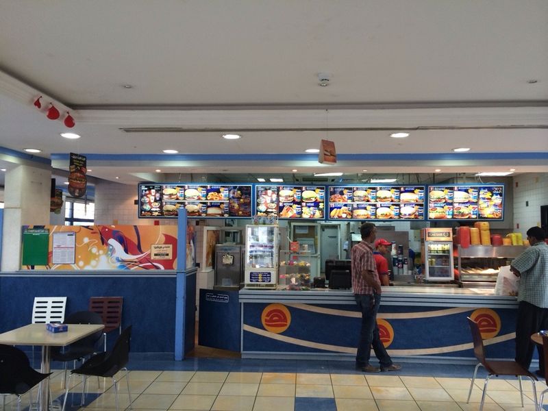 Herfy - Al Yarmuk restaurant in Riyadh | KSARestaurant - discover new ...