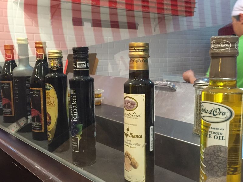 Let's Pizza - Ar Rabwah restaurant in Riyadh | KSARestaurant - discover ...