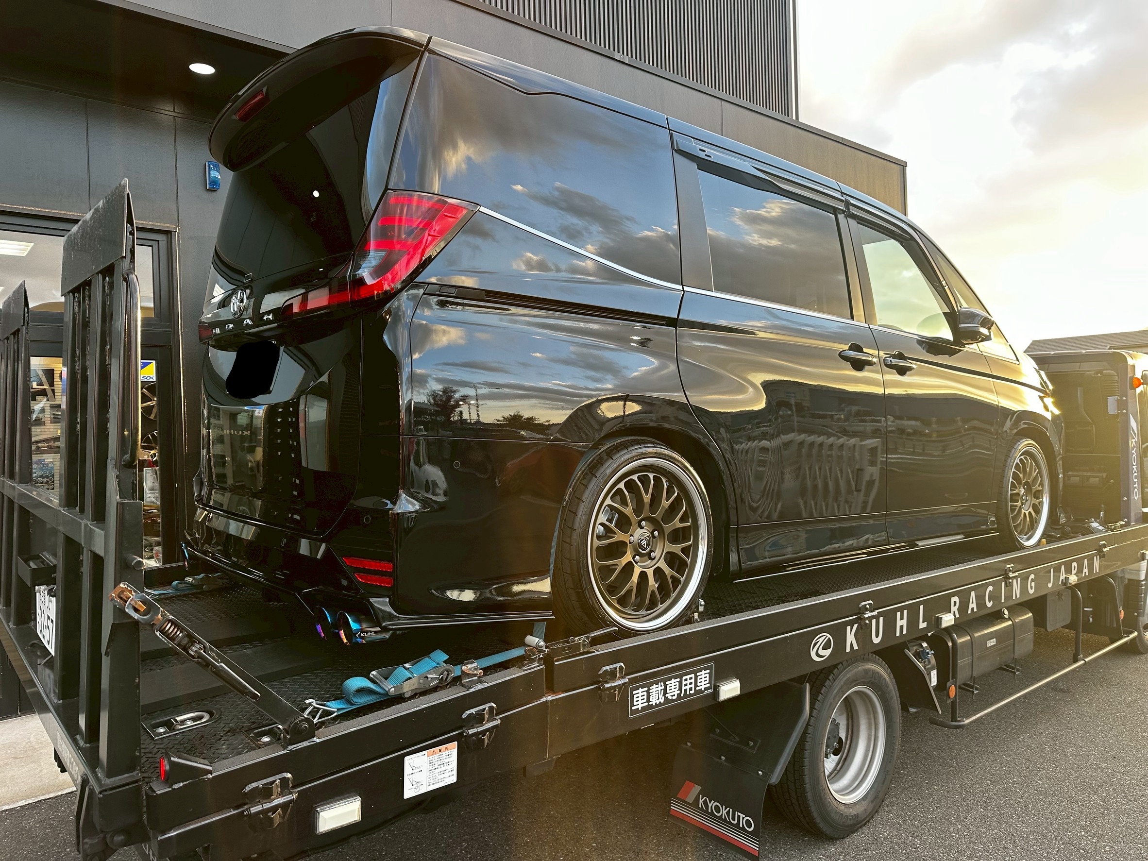 ご自宅納車紹介！ 東京オートサロン2026 デモカー19台展示！ KUHL×ADMIRATION ｜ KUHL(クール)