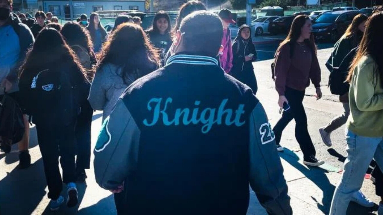 Fist Bump (2024) | Labocine