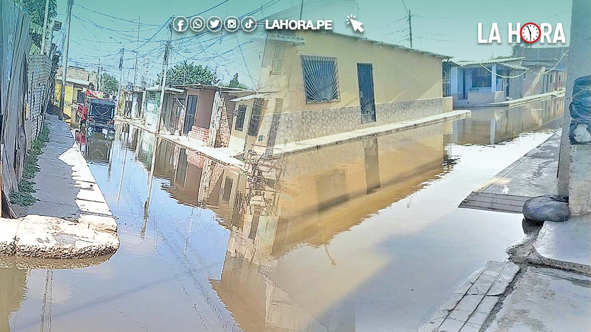 Piura Colapso De Desagües “inundan” Calles Y Casas