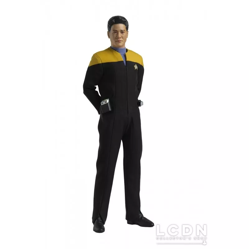 Star Trek: Voyager Collectible Action Figurine 1/6 Harry Kim 30cm