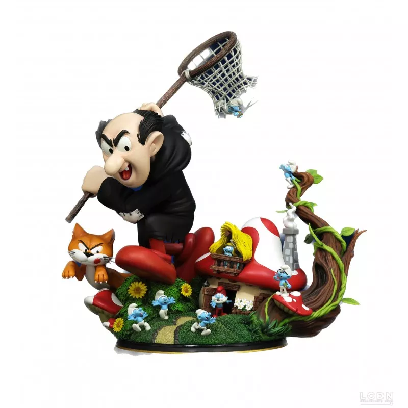 The Smurfs Statue Gargamel & Azrael in the Smurf village 38cm