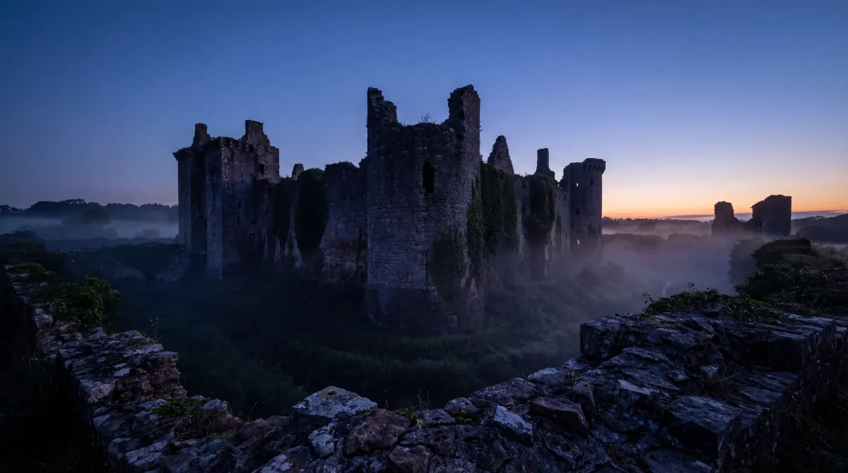 Medieval Castle Defense: A Traveler's Guide to Architecture
