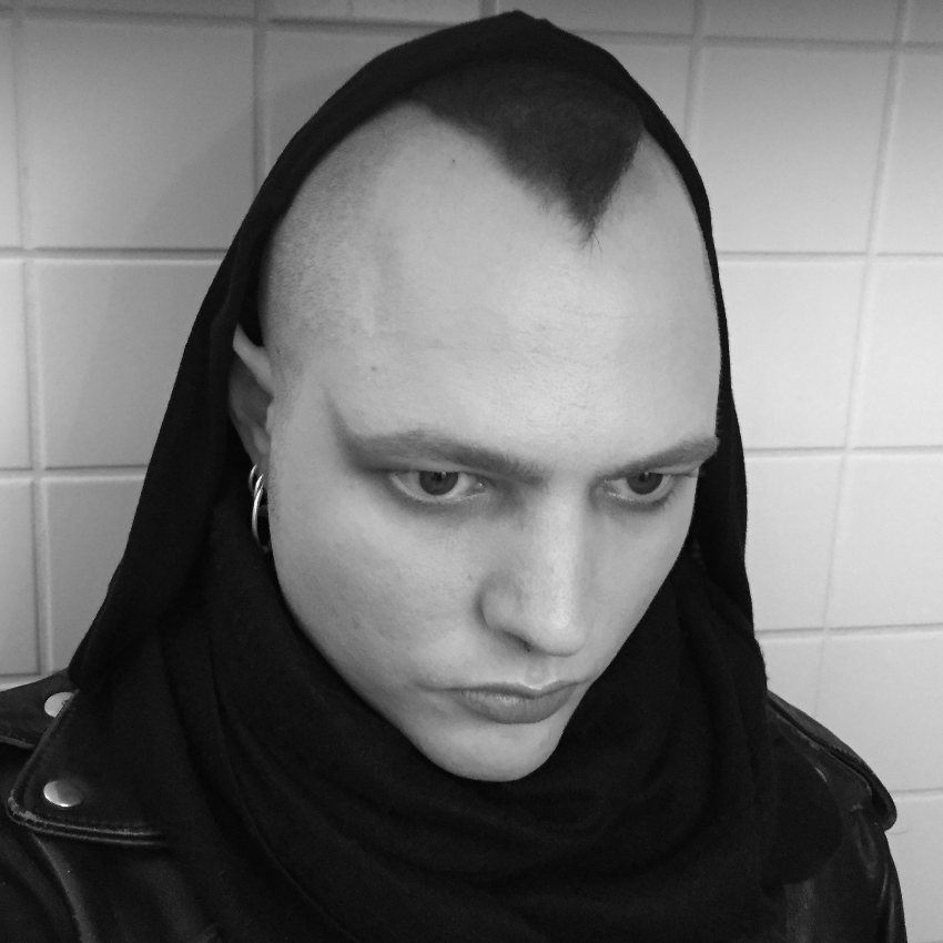 Sascha M. - Lyriker und (Grabes-) Stimme mit 'ner Menge zu sagen ...