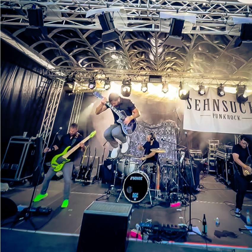 SEHNSUCHT, Band (Rock, Metal) aus Augsburg - Backstage PRO