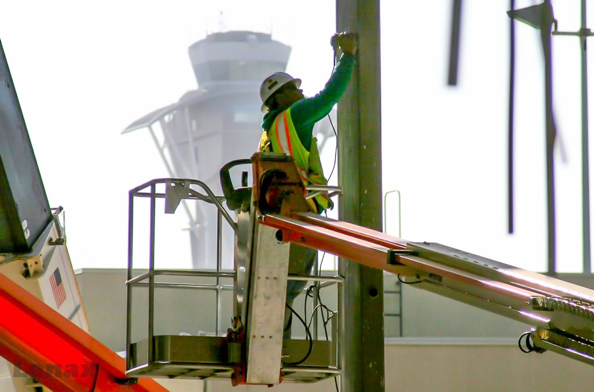 LAWA - LAX New Tom Bradley International Terminal (TBIT) | Lenax ...