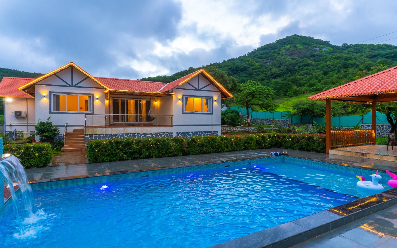 Lilly's Lookout 5BHK, Pawna Lake -Escape to our luxurious villa in Pawna, Maharashtra, featuring ...